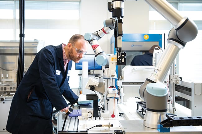 Clariant Lab. The Woodlands TX - Chemical Engineering