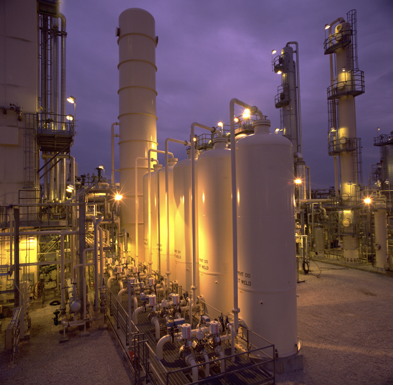 Hengli Petrochemical starts up seven UOP pressure-swing adsorption ...