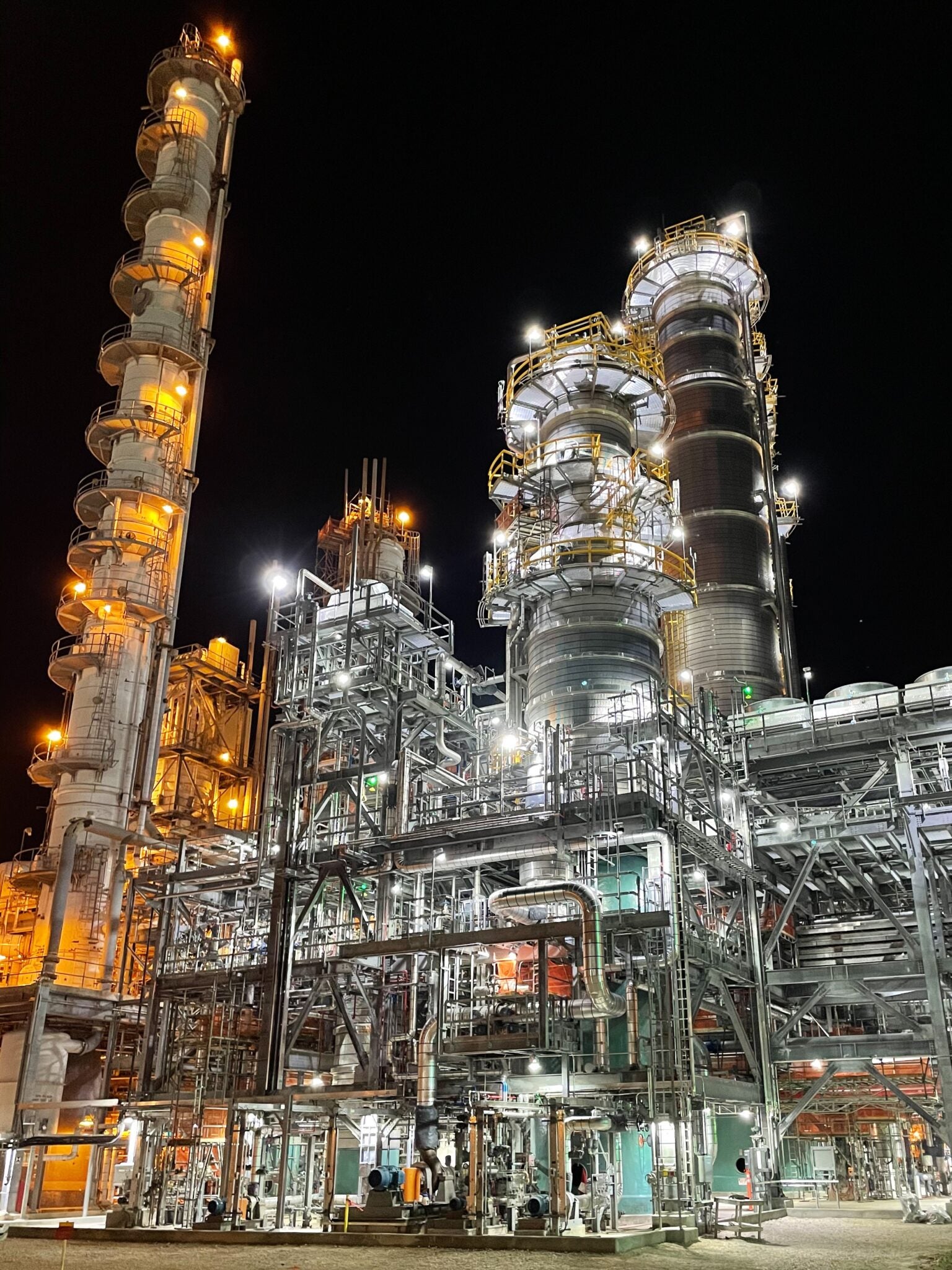Invista completes technology upgrade at Victoria adiponitrile plant ...