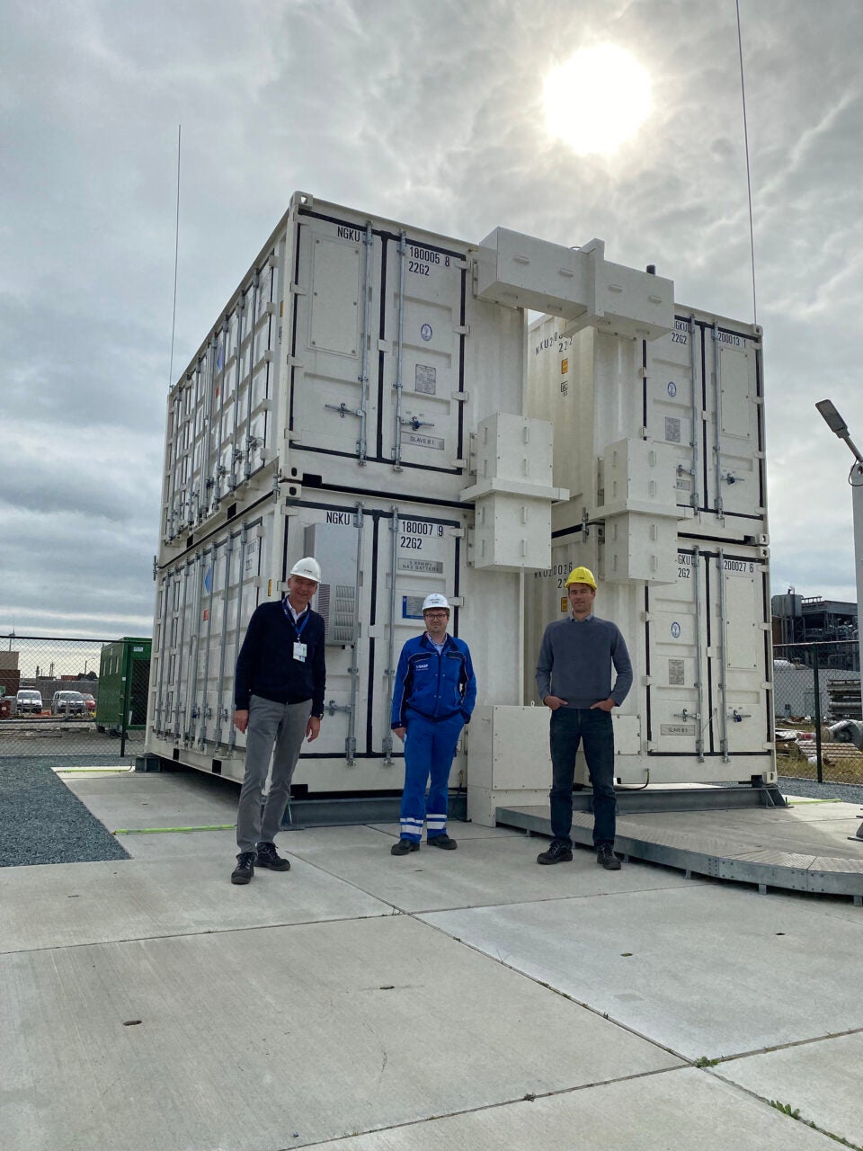 BASF starts up sodium-sulfur battery system at Verbund site in Antwerp ...