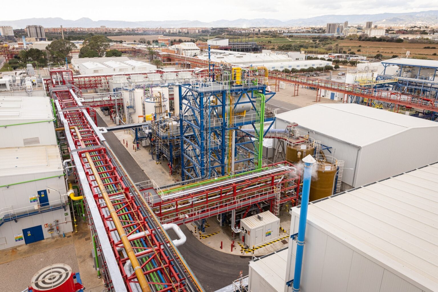 Covestro starts up chlorine plant in Spain - Chemical Engineering | Page 1