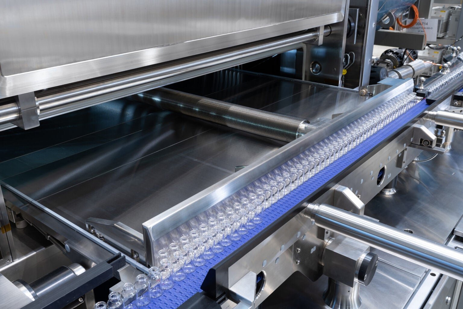 Enhanced automatic loading and unloading systems for freeze dryers | Page 1